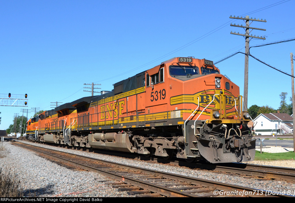 BNSF 5319